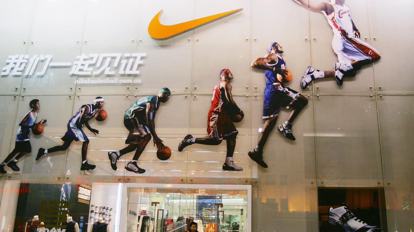Decoding Nike's Global Strategy: A Guide to Market Dominance – Accelingo